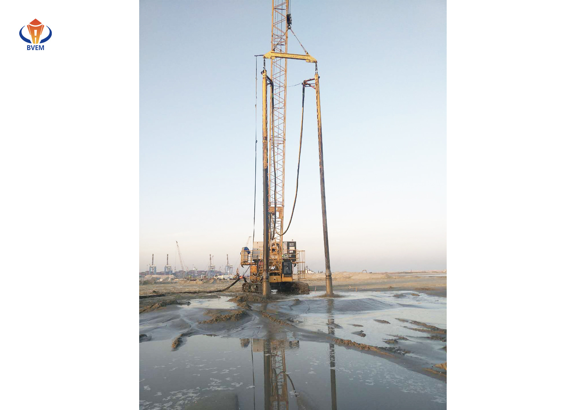 Eco - Friendly Electric Vibro Float Equipment 800mm-1200mm Working Pile ...